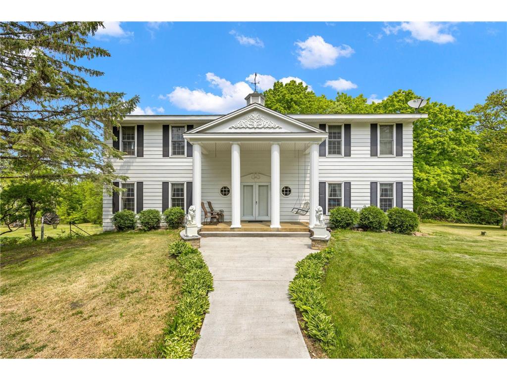 7270 Woodland Trail, Greenfield, MN, 55373 | MLS: 6374419 | Edina Realty