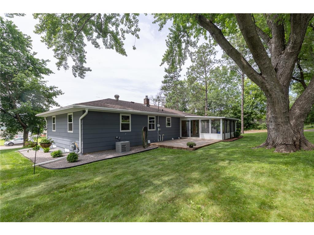 728 Linn Street N, Prescott, WI, 54021 | MLS: 6746973 | Edina Realty