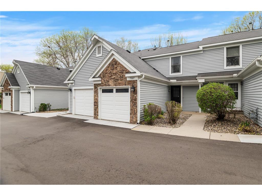 7307 Penny Hill Road, Eden Prairie, MN, 55346 | MLS: 6343179 | Edina Realty
