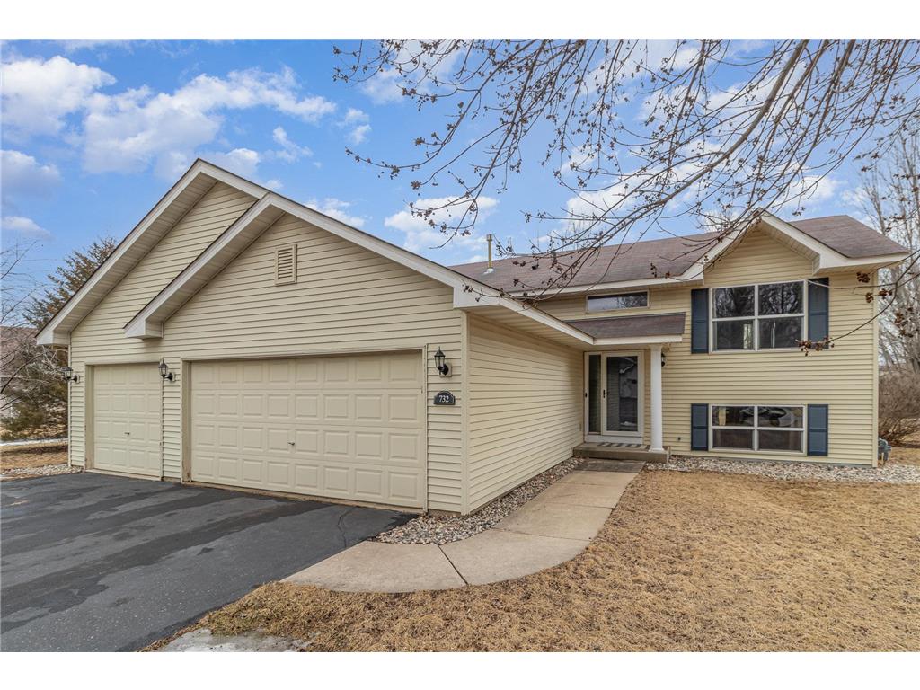 732 Heritage Trail, Jordan, MN, 55352 | MLS: 6670915 | Edina Realty