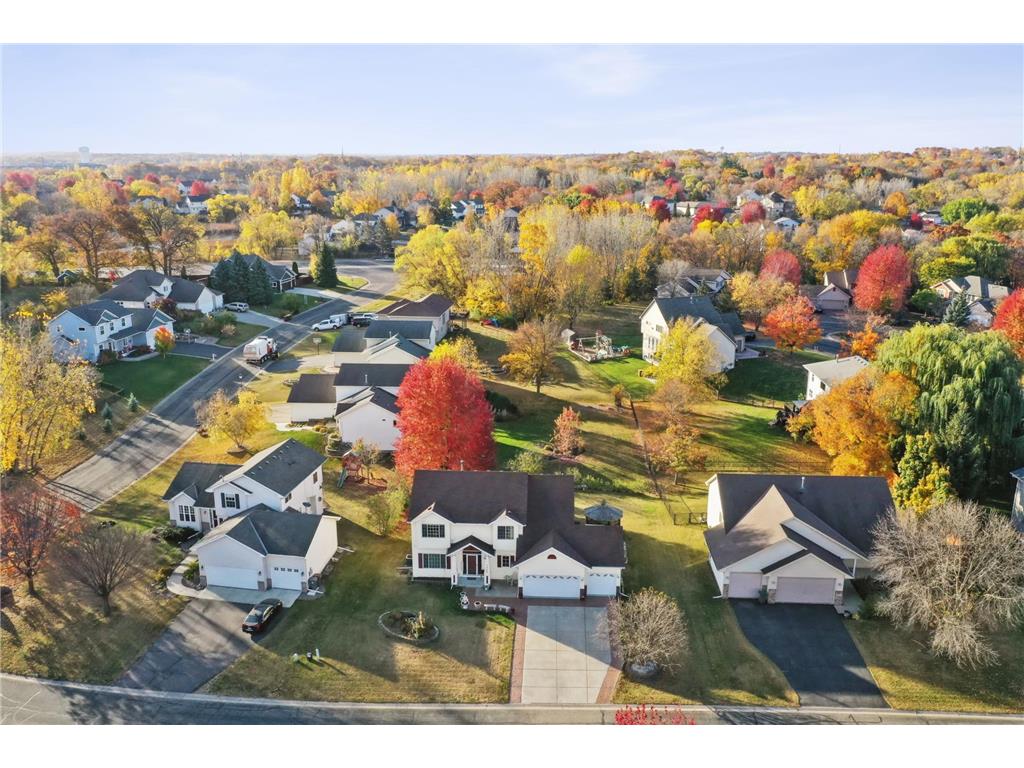 7329 Taylor Drive, Savage, MN, 55378 | MLS: 6621009 | Edina Realty