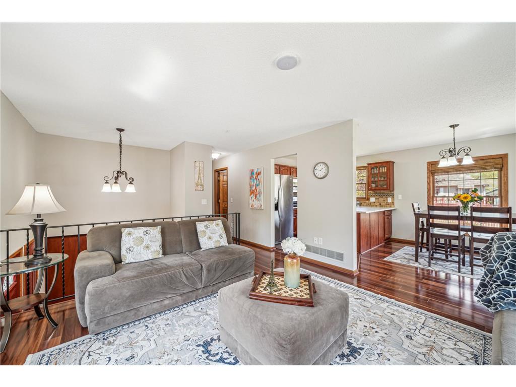 7350 Williams Lane, Eden Prairie, MN, 55346 | MLS: 6720346 | Edina Realty