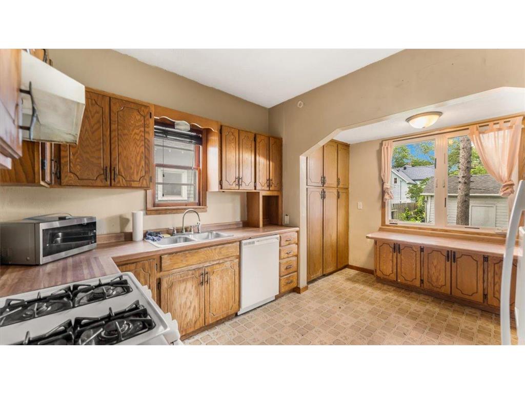 736 15th Avenue S, Saint Cloud, MN, 56301 | MLS: 6744414 | Edina Realty