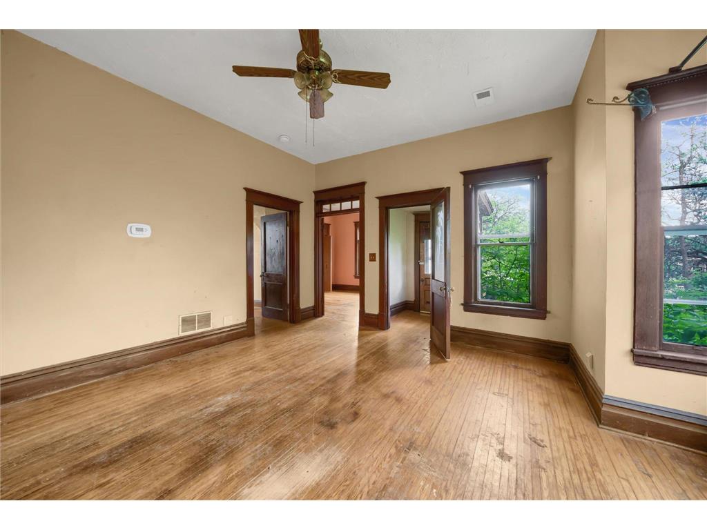 739 Edgerton Street, Saint Paul, MN, 55130 | MLS: 6539843 | Edina Realty