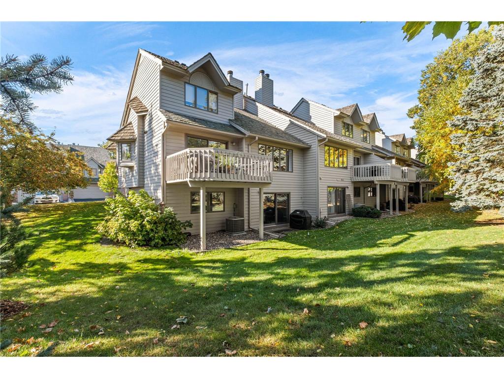 7408 Cahill Road, Edina, MN, 55439 | MLS: 6619115 | Edina Realty