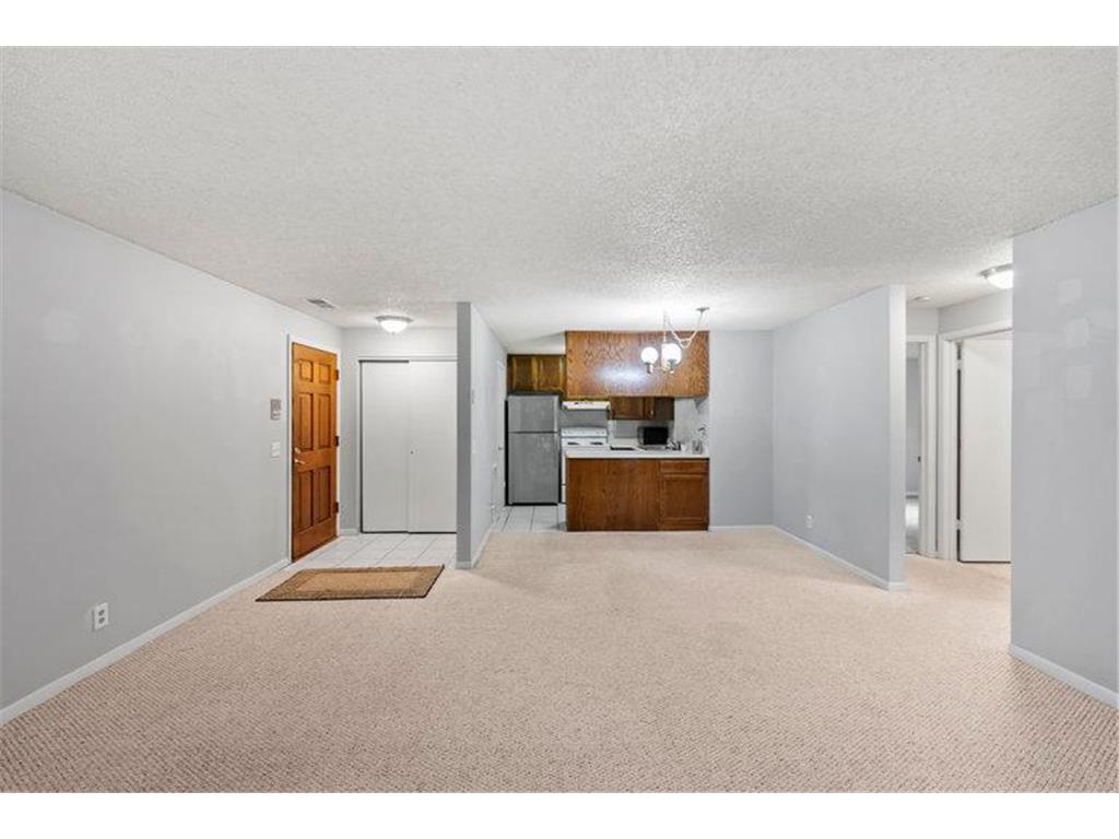 742 County Road F W #1002, Shoreview, MN, 55126 | MLS: 6819782 | Edina ...