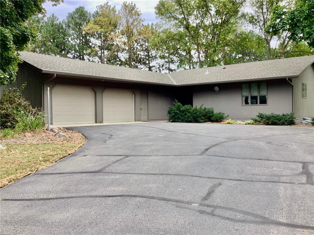 742 E Crescent Lane, Litchfield, MN, 55355 | MLS: 6615454 | Edina Realty