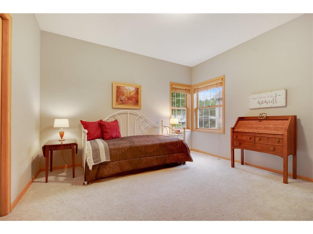 742 Gilfillan Lane, White Bear Twp, MN, 55127 | MLS: 6729593 | Edina Realty