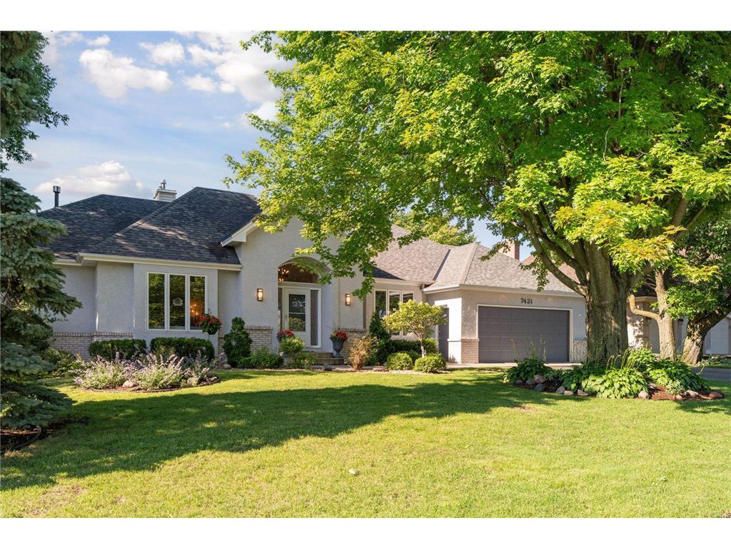7421 Bush Lake Drive, Bloomington, MN, 55438 | MLS: 6563146 | Edina Realty