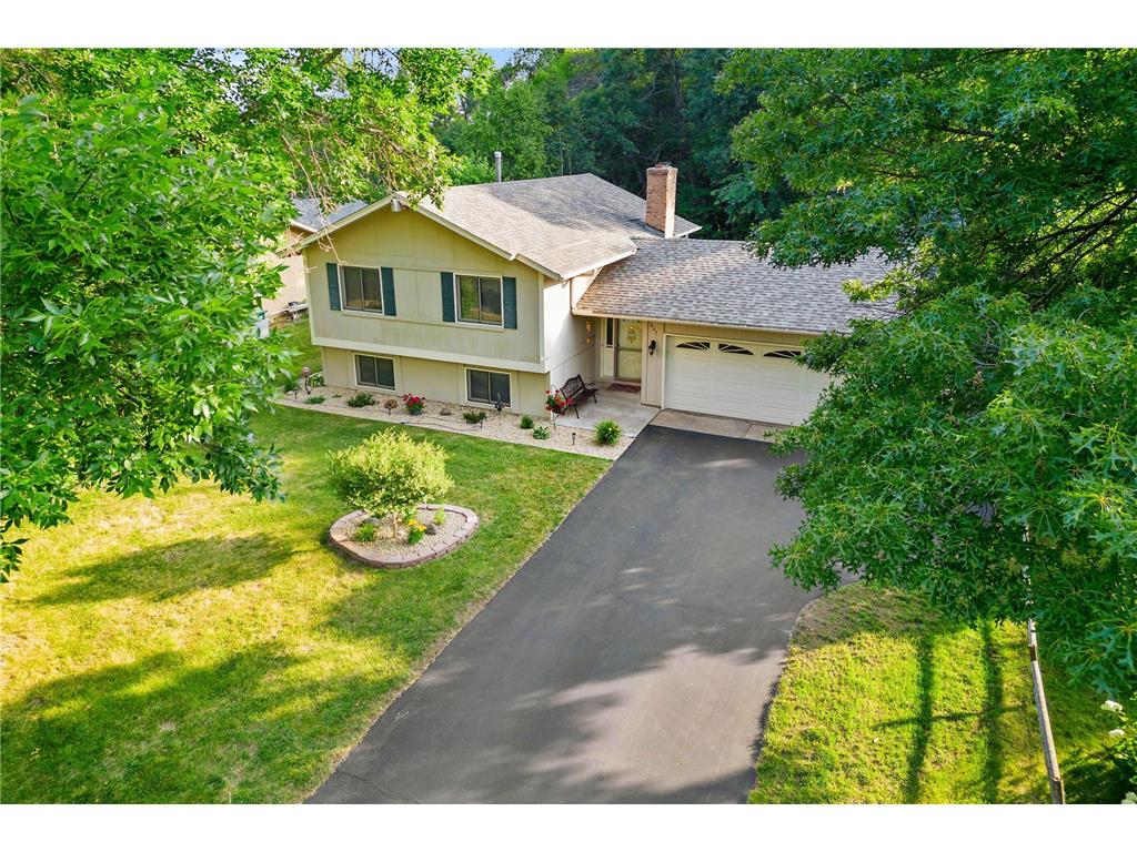 7461 Berkshire Way, Maple Grove, MN, 55311 | MLS: 6396483 | Edina Realty