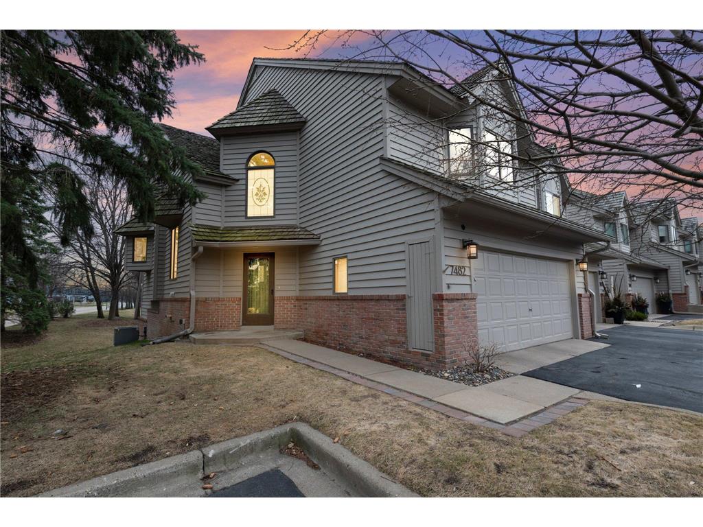 7482 Cahill Road, Edina, MN, 55439 | MLS: 6703974 | Edina Realty