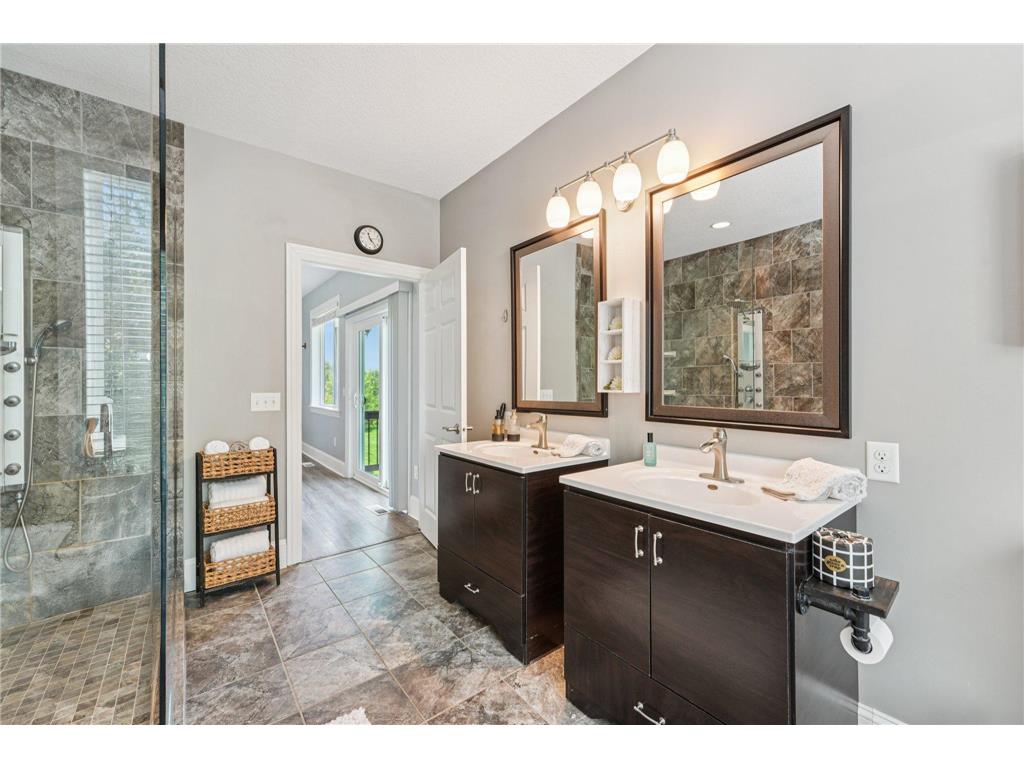 7482 E 250th Street, New Market Twp, MN, 55020 | MLS: 6735041 | Edina ...