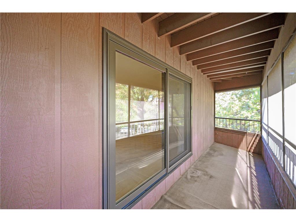 7500 Cahill Road #202C, Edina, MN, 55439 | MLS: 6617322 | Edina Realty