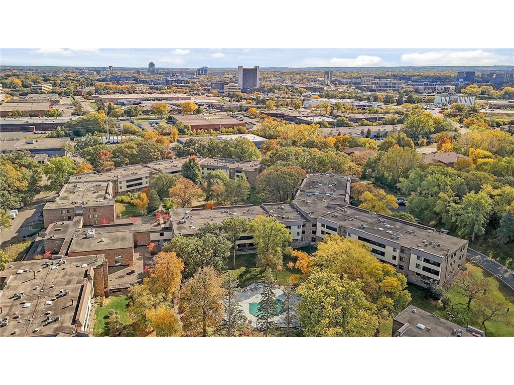 7500 Cahill Road #202C, Edina, MN, 55439 | MLS: 6617322 | Edina Realty