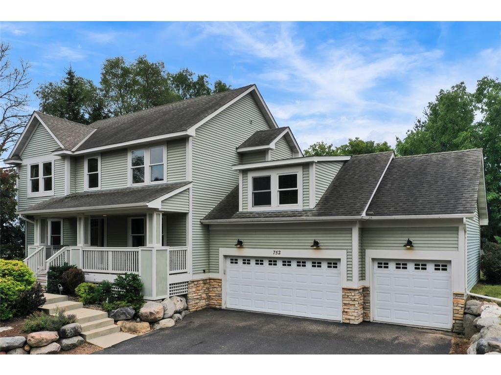 752 New Century Boulevard S, Maplewood, MN, 55119 | MLS: 6392999 ...