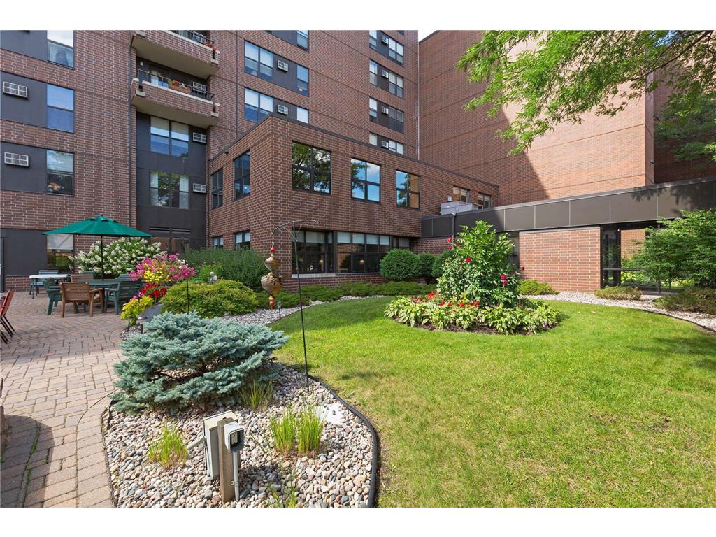 7600 Golden Valley Road #1007, Golden Valley, MN, 55427 | MLS: 6636208 ...