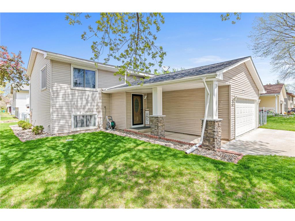 7603 Aldrich Circle N, Brooklyn Park, MN, 55444 | MLS: 6530342 | Edina ...