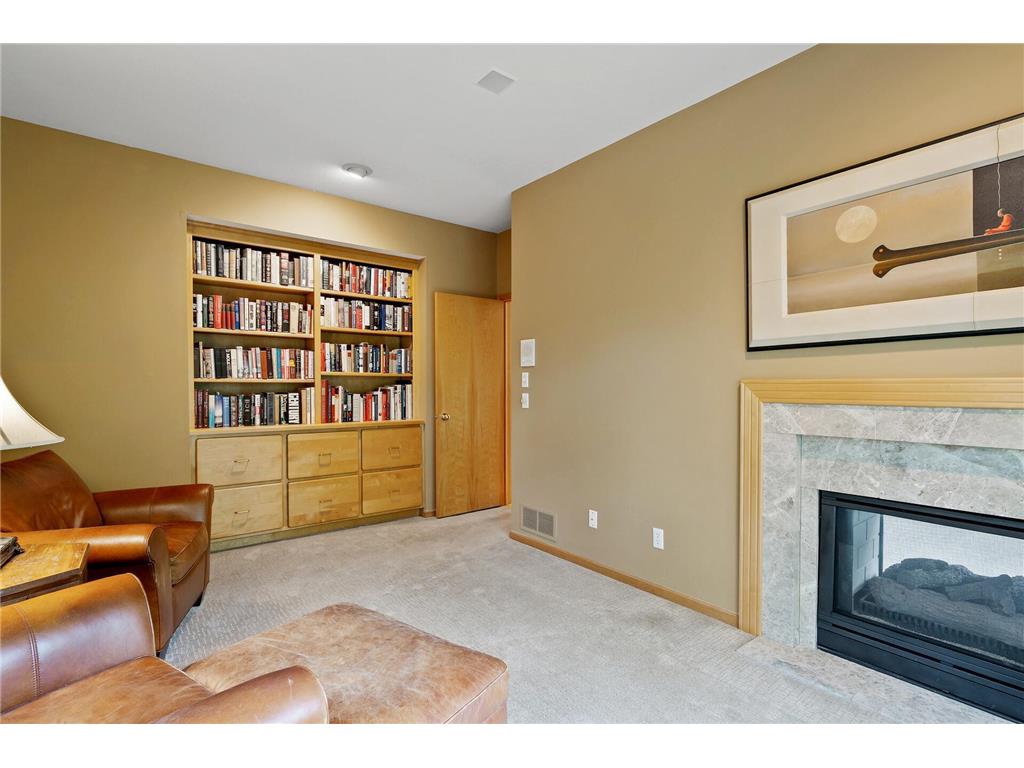 7614 S Shore Drive, Chanhassen, MN, 55317 | MLS: 6571310 | Edina Realty