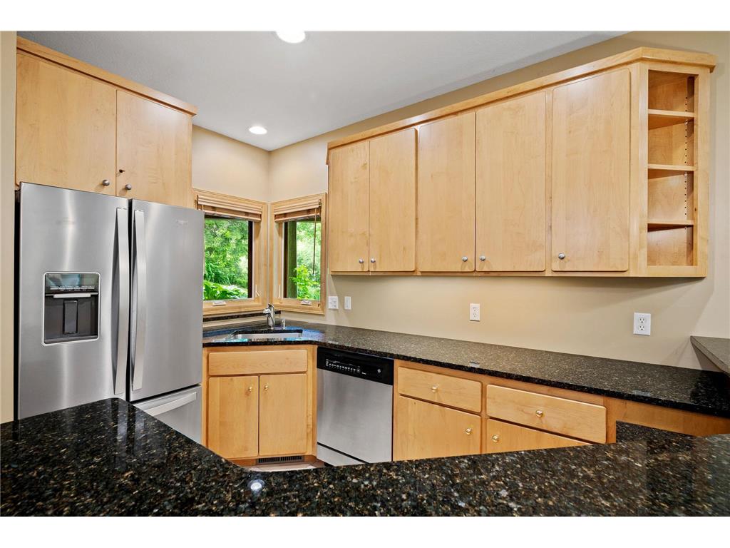 7614 S Shore Drive, Chanhassen, MN, 55317 | MLS: 6571310 | Edina Realty