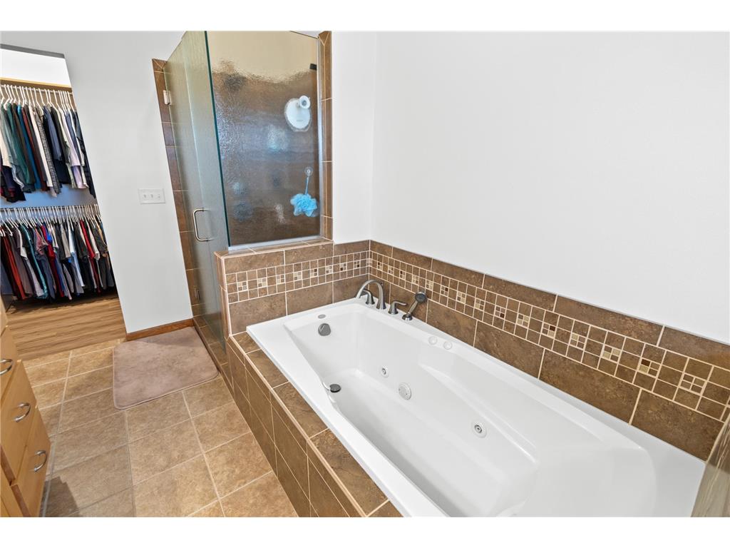 7626 Childs Lake Road SE, Hudson Twp, MN, 56308 | MLS: 6705825 | Edina ...