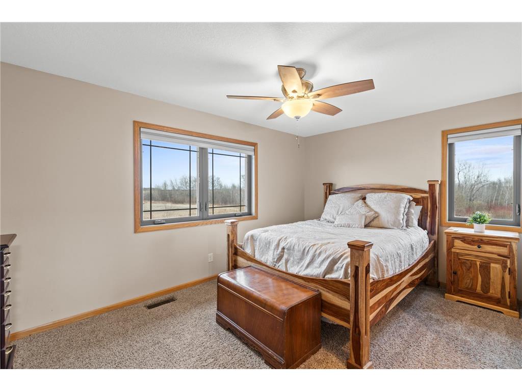 7626 Childs Lake Road SE, Hudson Twp, MN, 56308 | MLS: 6705825 | Edina ...