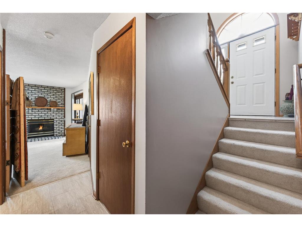 7630 Borman Way, Inver Grove Heights, MN, 55076 | MLS: 7045841 | Edina ...