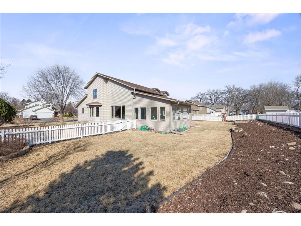 765 Roberts Street SW, Hutchinson, MN, 55350 | MLS: 6636914 | Edina Realty