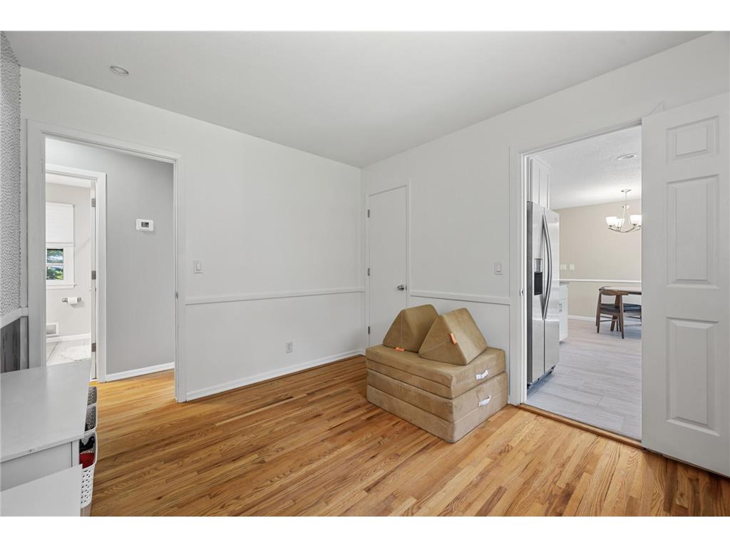 7708 Newton Avenue N, Brooklyn Park, MN, 55444 | MLS: 6560343 | Edina ...