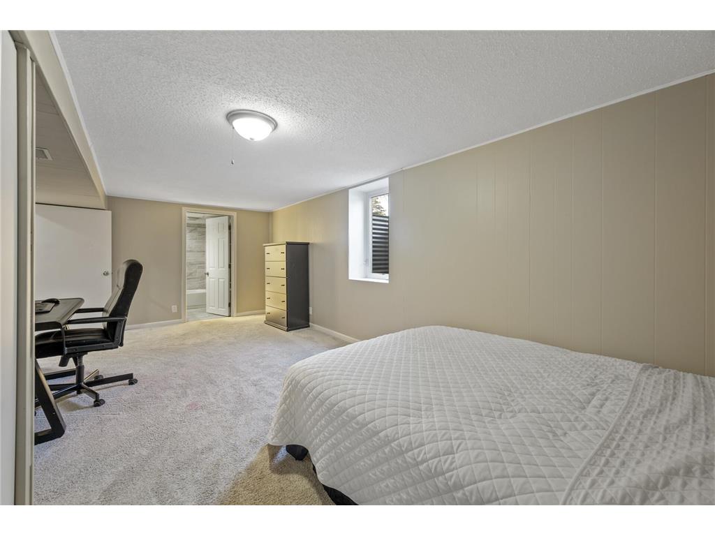 7708 Newton Avenue N, Brooklyn Park, MN, 55444 | MLS: 6560343 | Edina ...