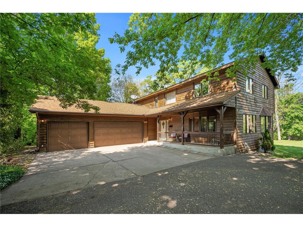 772 Holland Avenue, South Saint Paul, MN, 55075 | MLS: 6536351 | Edina Realty