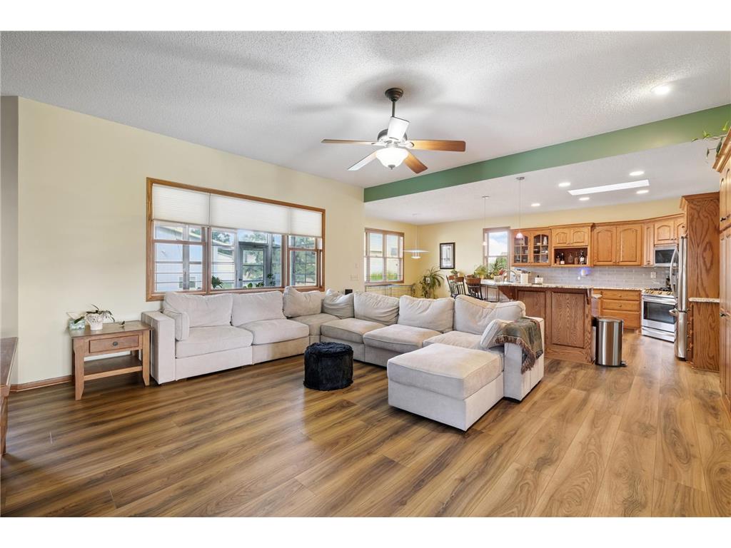 7785 Clydesdale Circle, Lino Lakes, MN, 55014 | MLS: 6778323 | Edina Realty