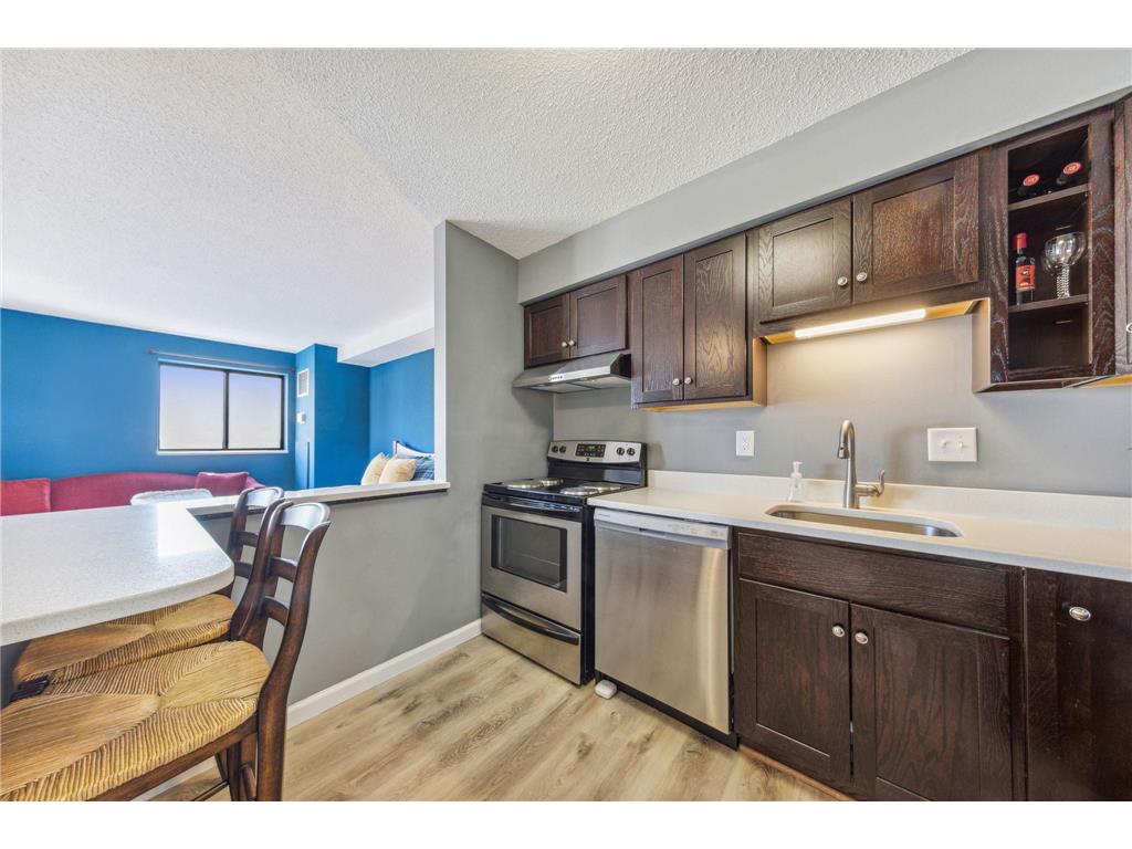 78 10th Street E #1207, Saint Paul, MN, 55101 | MLS: 6482833 | Edina Realty