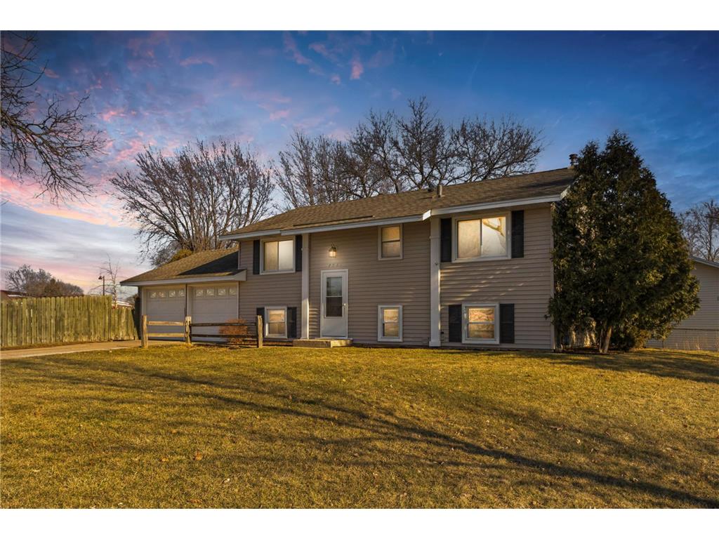 7881 80th Street S, Cottage Grove, MN, 55016 | MLS: 6498002 | Edina Realty