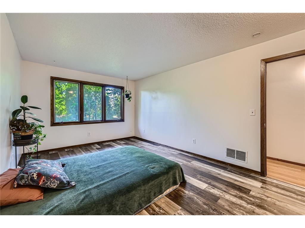 7933 Lee Avenue N, Brooklyn Park, MN, 55443 | MLS: 6747570 | Edina Realty
