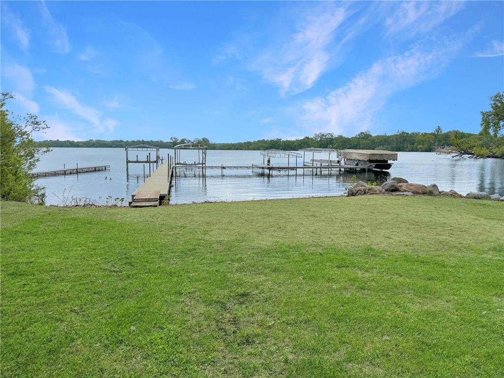 8 Park Avenue, Lake Sarah Twp, MN, 56172 | MLS: 6537053 | Edina Realty