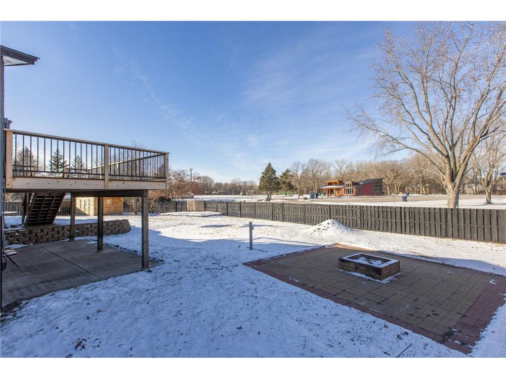 8032 Morgan Circle N, Brooklyn Park, MN, 55444 | MLS: 6480253 | Edina ...