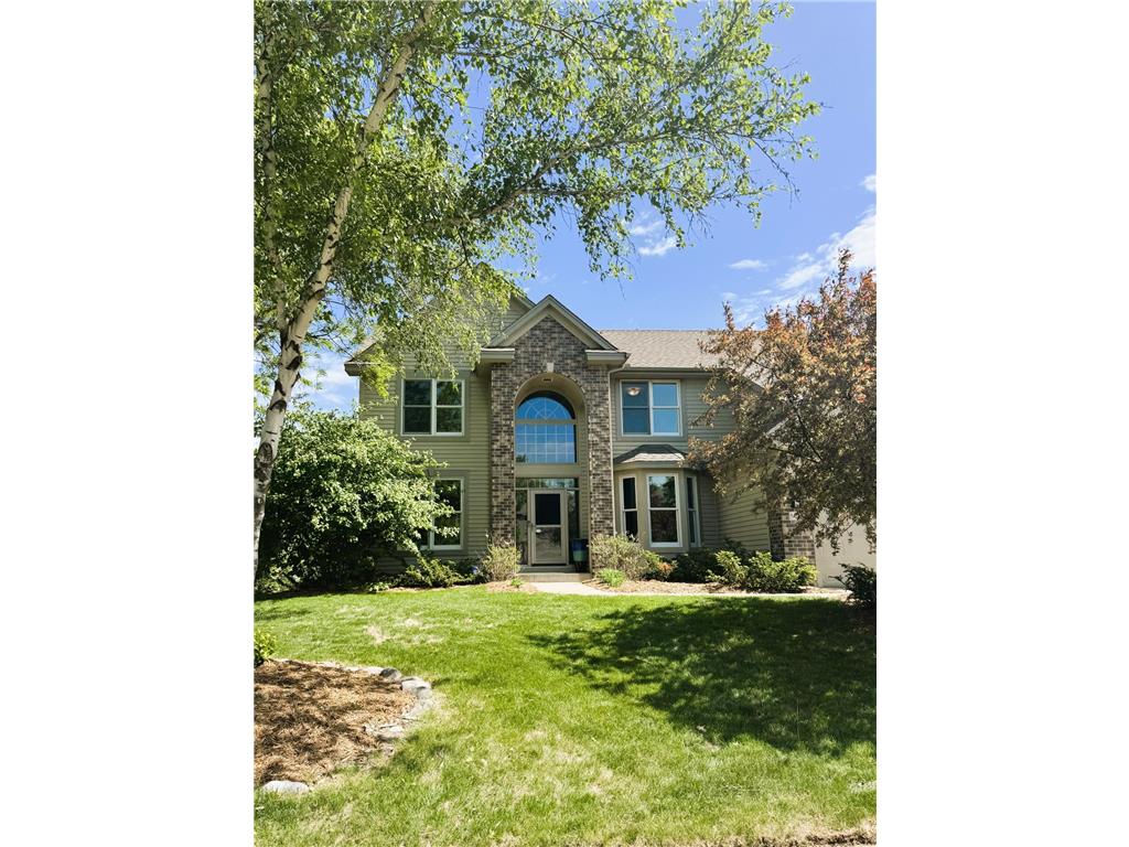 8043 Spruce Trail, Eden Prairie, MN, 55347 | MLS: 6721450 | Edina Realty