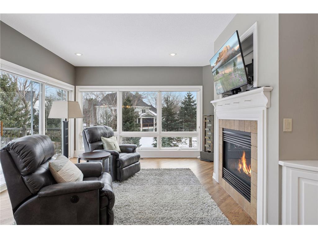 8064 Enclave Circle, Woodbury, MN, 55125 | MLS: 7003871 | Edina Realty