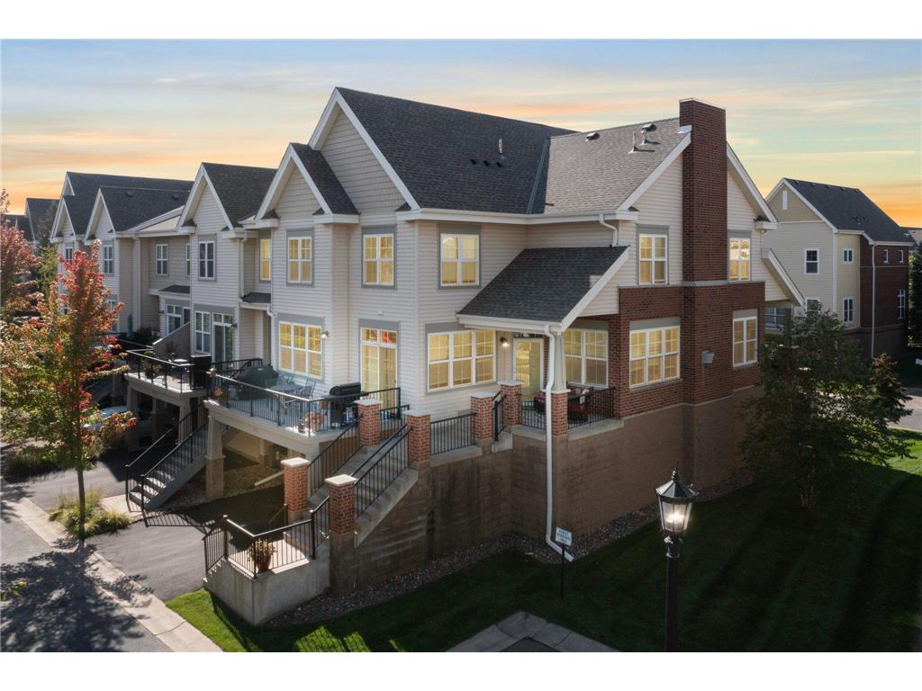 8083 Magnolia Lane N, Maple Grove, MN, 55369 | MLS: 6723990 | Edina Realty