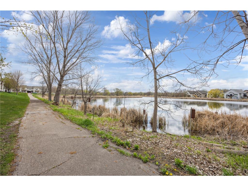 810 Matthew Drive, Chaska, MN, 55318 | MLS: 6524640 | Edina Realty