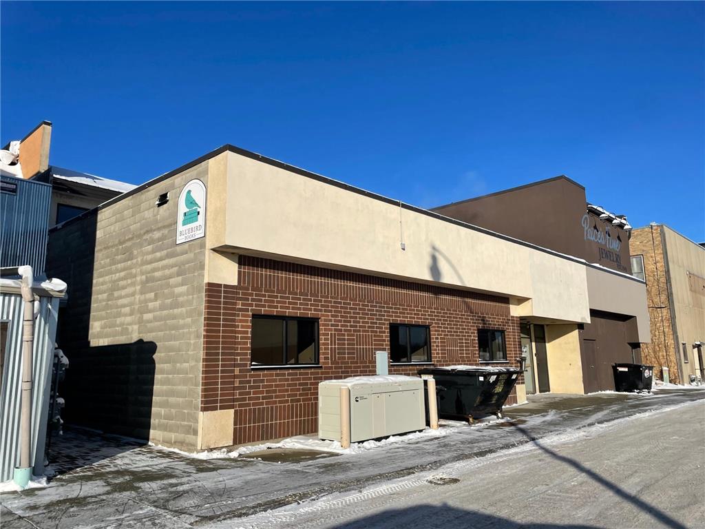 811 Washington Avenue, Detroit Lakes, MN, 56501 | MLS: 6478287 | Edina ...