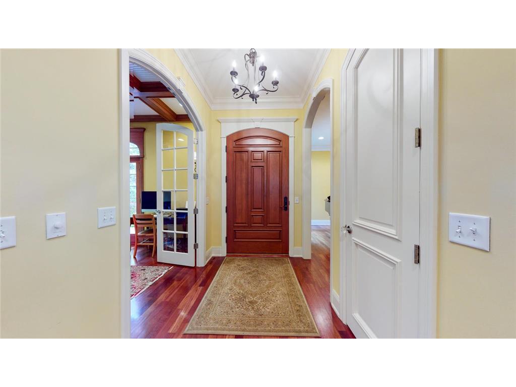 818 8th Street SW, Rochester, MN, 55902 | MLS: 6565181 | Edina Realty