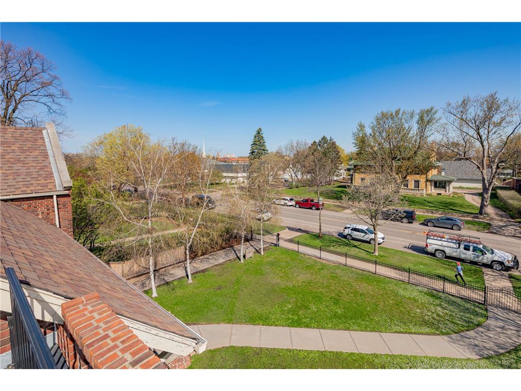 818 Summit Avenue, Saint Paul, MN, 55105 | MLS: 6731516 | Edina Realty