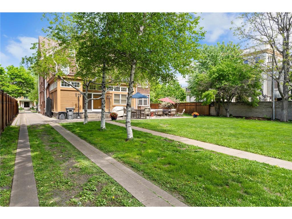 818 Summit Avenue, Saint Paul, MN, 55105 | MLS: 6731516 | Edina Realty