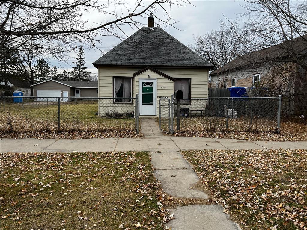 819 America Avenue NW, Bemidji, MN, 56601 | MLS: 6343338 | Edina Realty