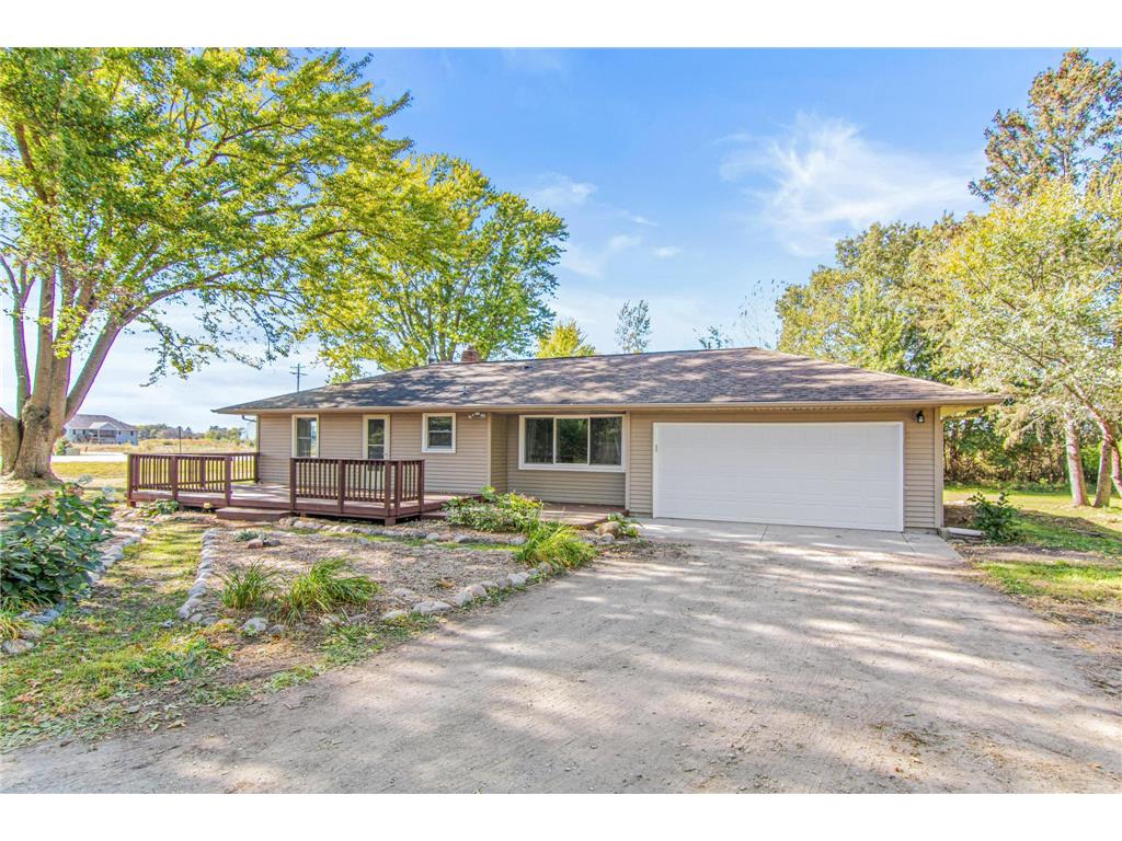 8207 W Broadway Avenue, Columbus, MN, 55025 | MLS: 6613906 | Edina Realty