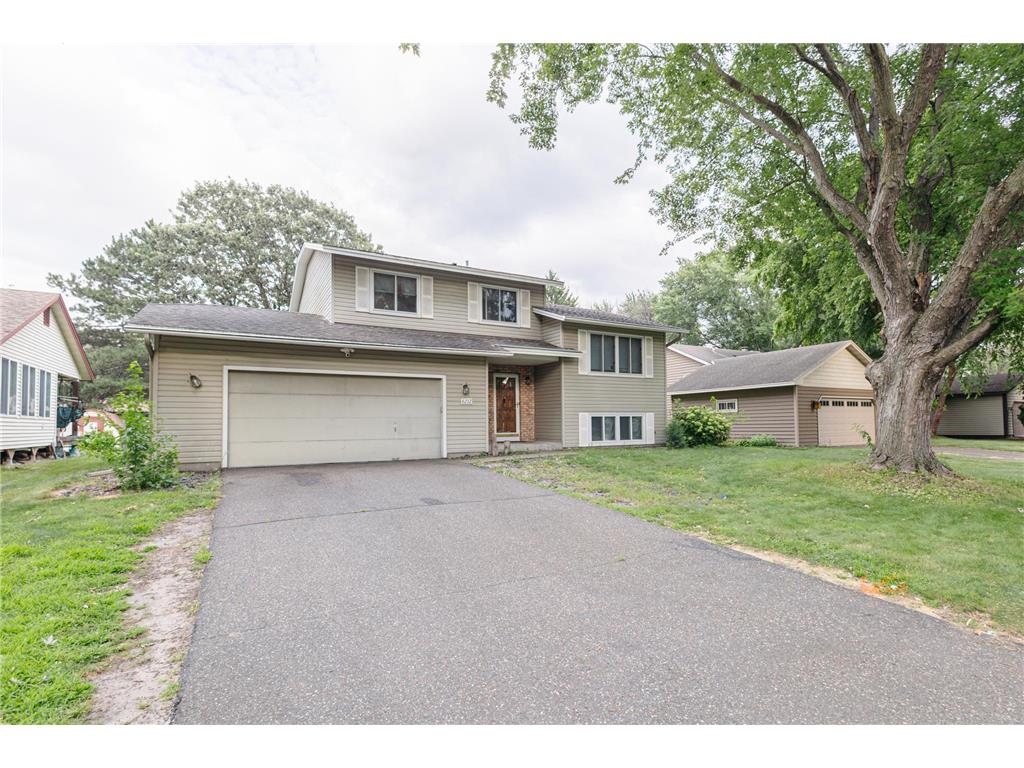 8232 Morgan Avenue N, Brooklyn Park, MN, 55444 | MLS: 6770150 | Edina ...