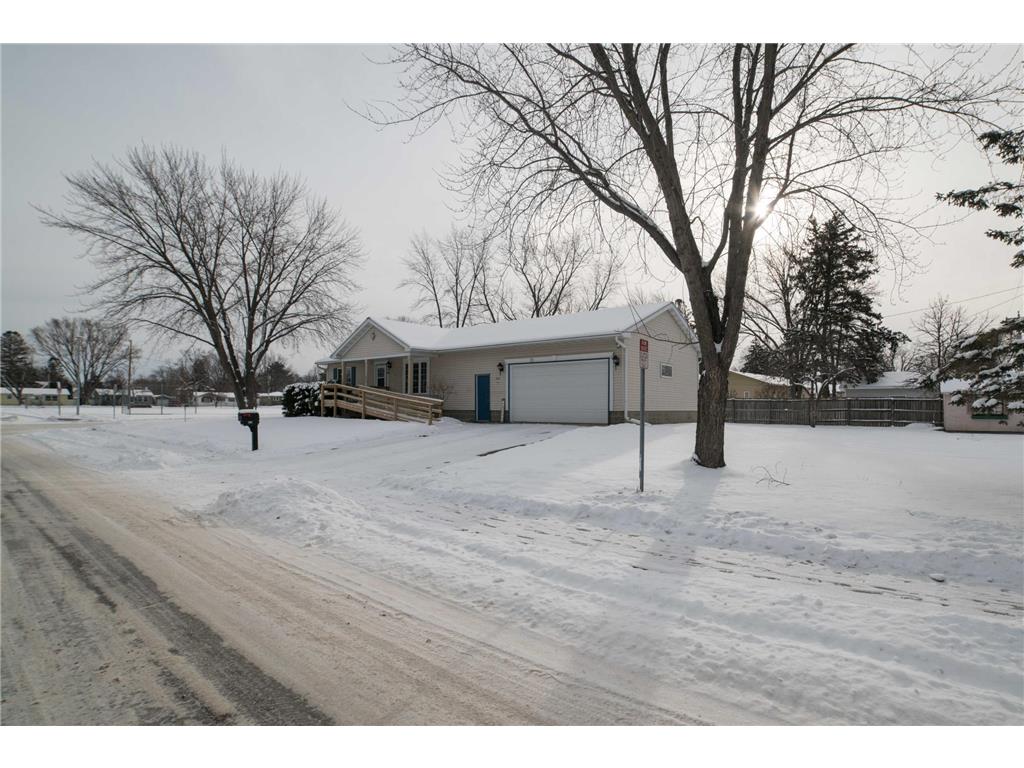 824 N Street NE, Brainerd, MN, 56401 | MLS: 6477023 | Edina Realty