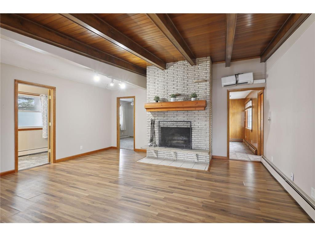 826 Como Avenue, Saint Paul, MN, 55103 | MLS: 6546148 | Edina Realty