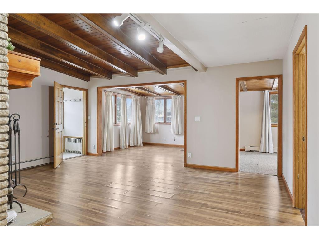 826 Como Avenue, Saint Paul, MN, 55103 | MLS: 6546148 | Edina Realty